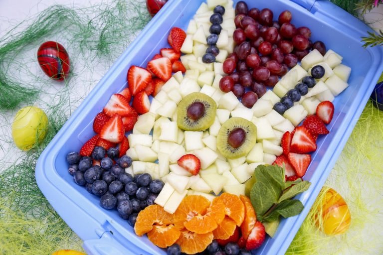 Obst Fingerfood Spieße für Buffet zum Fasching oder Geburtstag